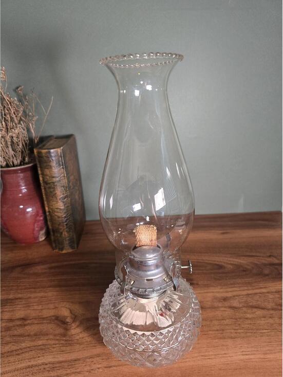 Accents | Vintage Lamplight Farms Glass Oil Lamp Hurricane Chamber ...